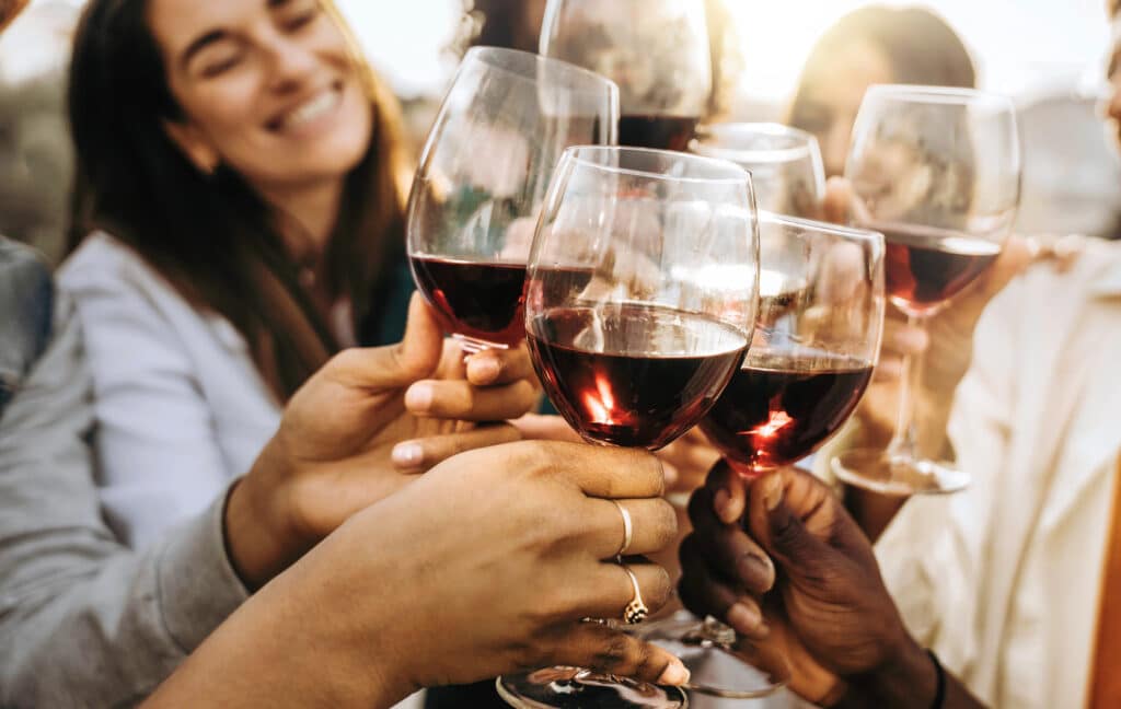 Apartments in Bay Shore, NY - Shoregate Apartments