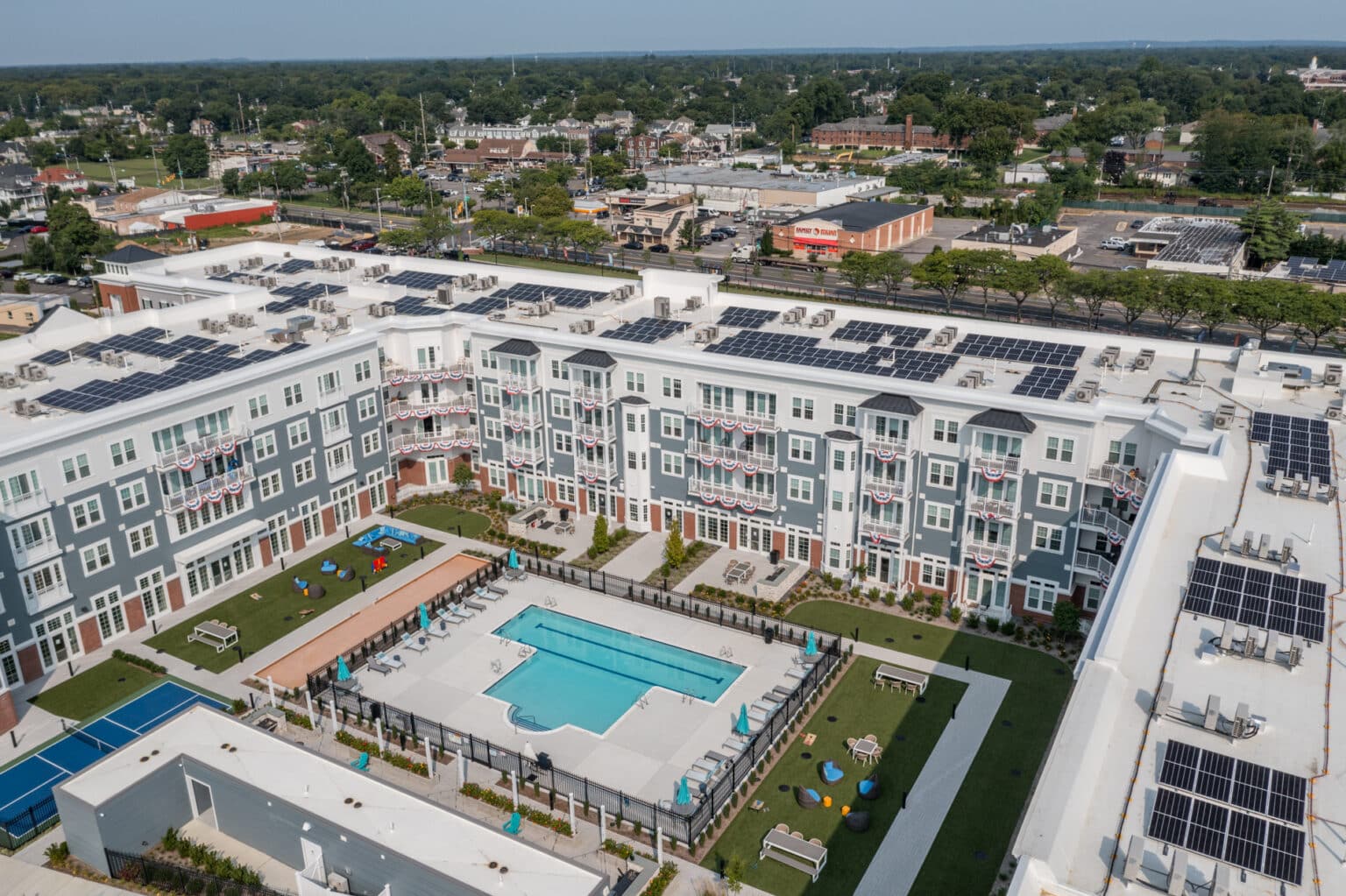 Gallery | Bay Shore Luxury Apartment Complex | Shoregate